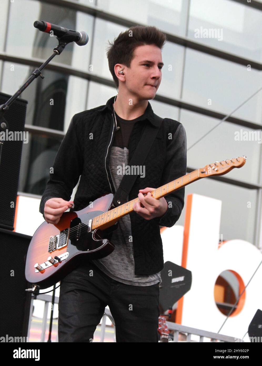 Toby james mcdonough hi-res stock photography and images - Alamy