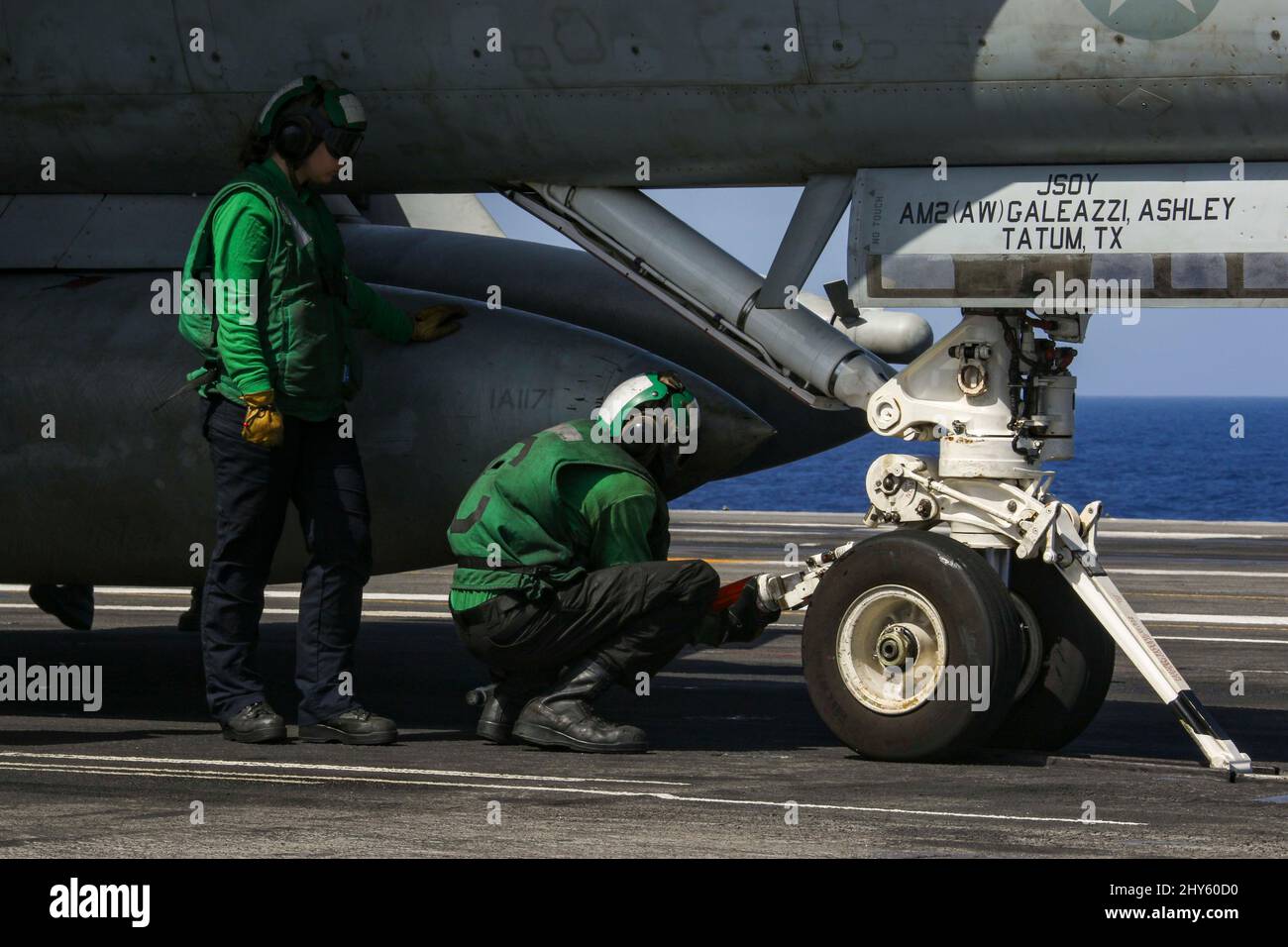 PHILIPPINE SEA (March 13, 2022) Aviation Boatswain’s Mate (Equipment ...
