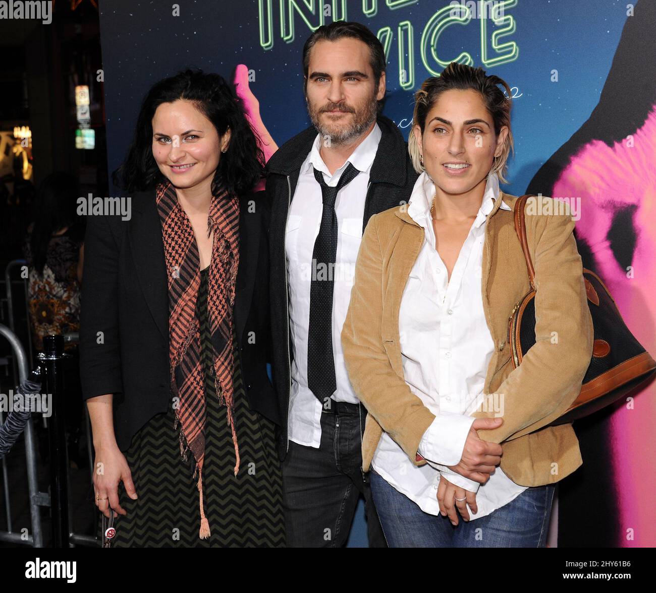 Siblings in the rain hi-res stock photography and images - Alamy