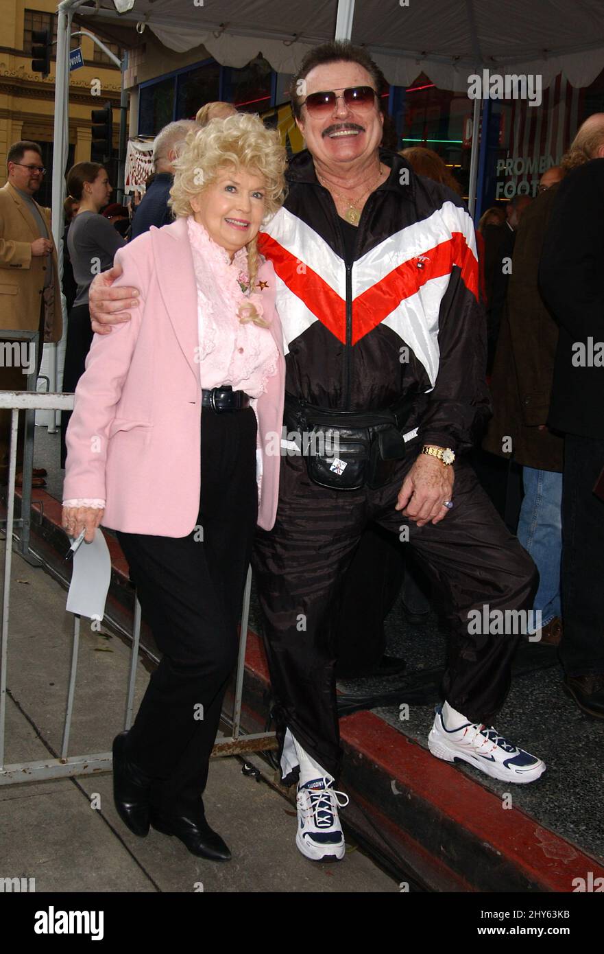 Donna douglas hi-res stock photography and images - Alamy