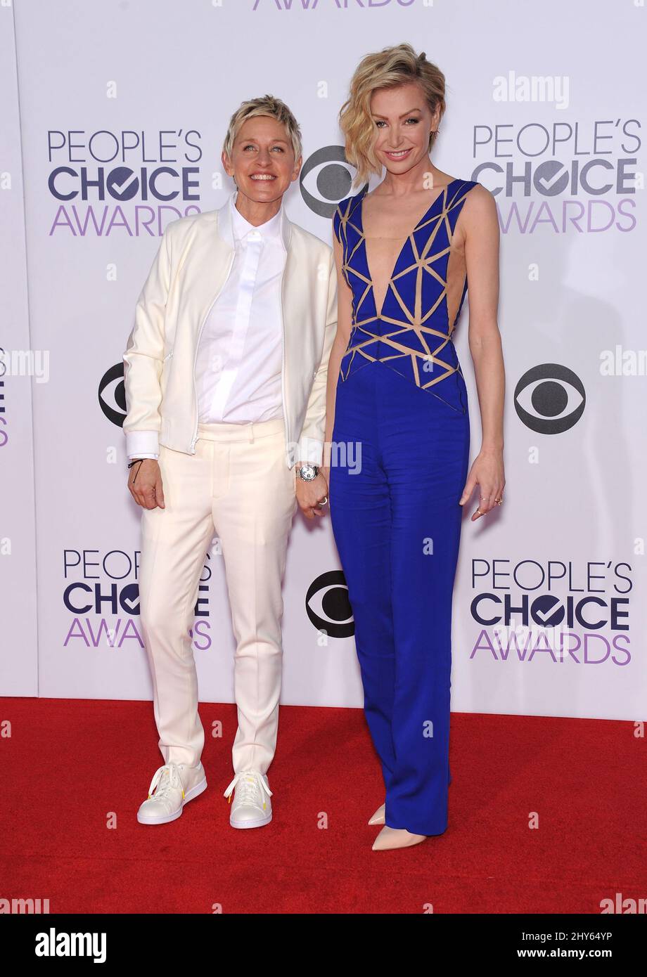Ellen holding hands hi-res stock photography and images - Alamy