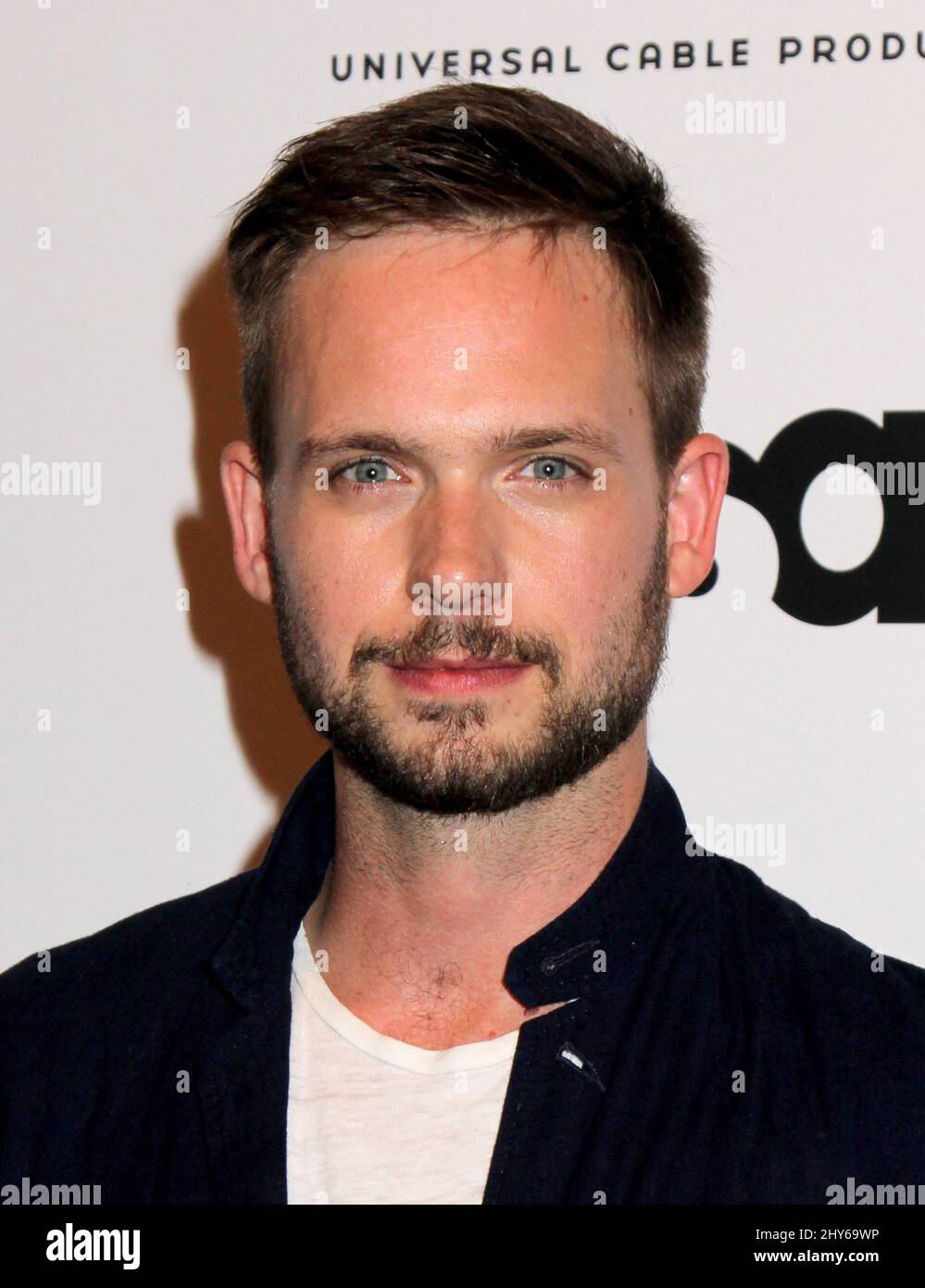 Bulto De Patrick J Adams Meghan Markle Se Echó A Reír Cuando Vio