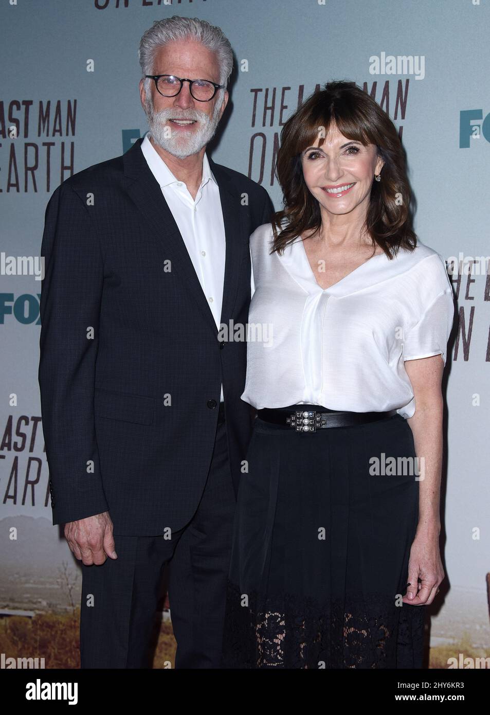 Mary steenburgen ted danson hi-res stock photography and images - Alamy