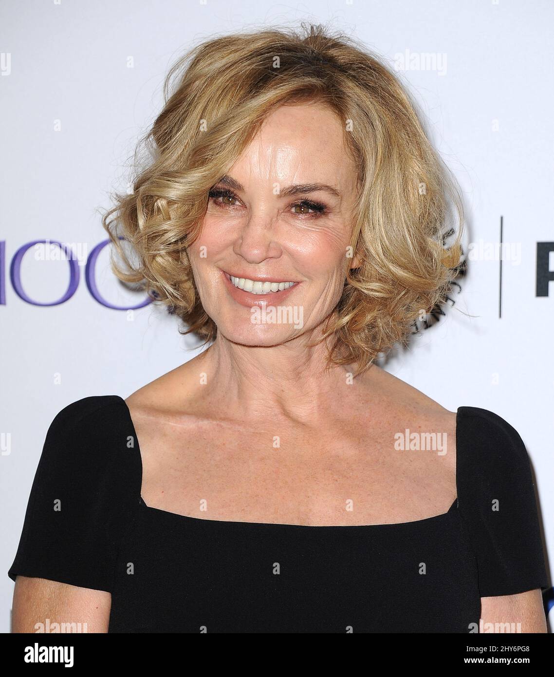 Jessica Lange arrives at the 32nd Annual Paleyfest : "American Horror ...