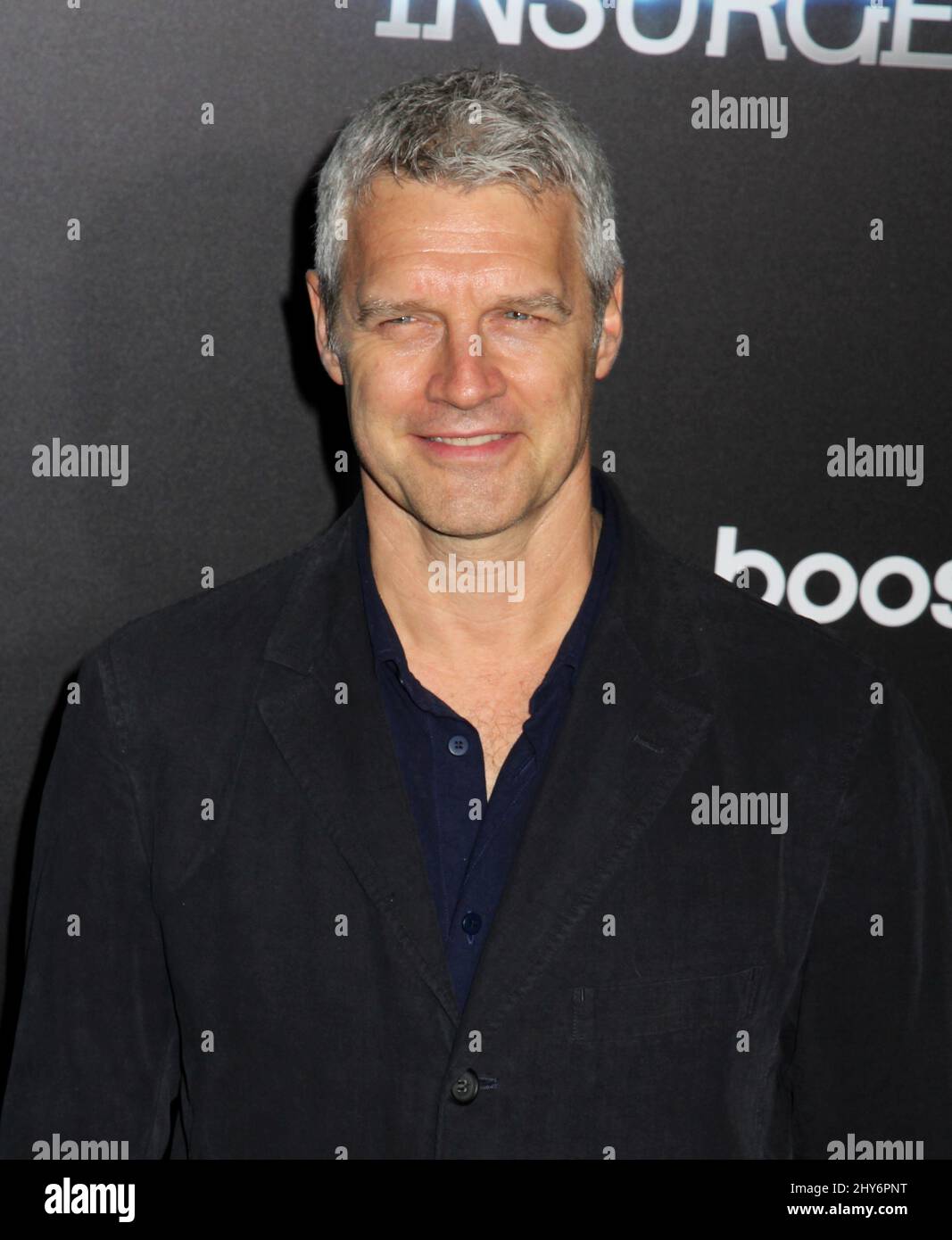 Neil burger the divergent series hi-res stock photography and images ...