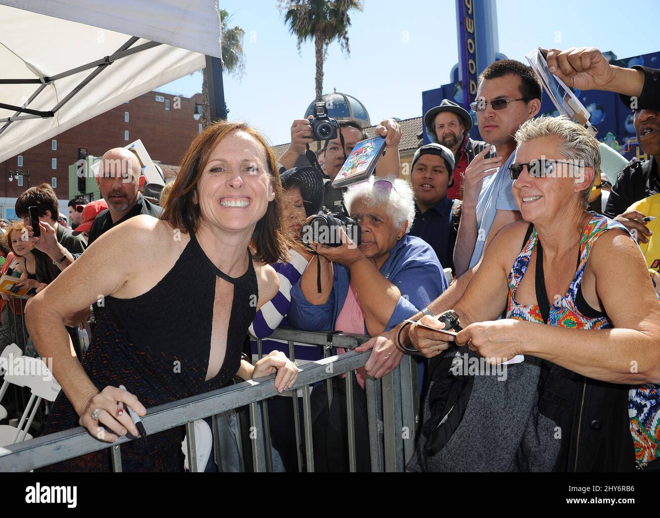 Molly Shannon attending the Star honouring On The Hollywood Walk Of ...