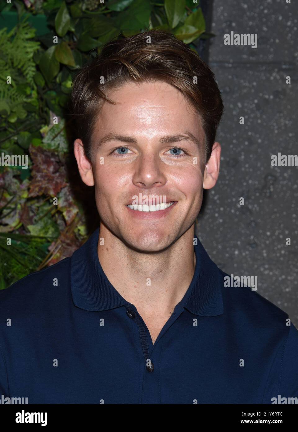 42nd anniversary celebration hi-res stock photography and images - Alamy