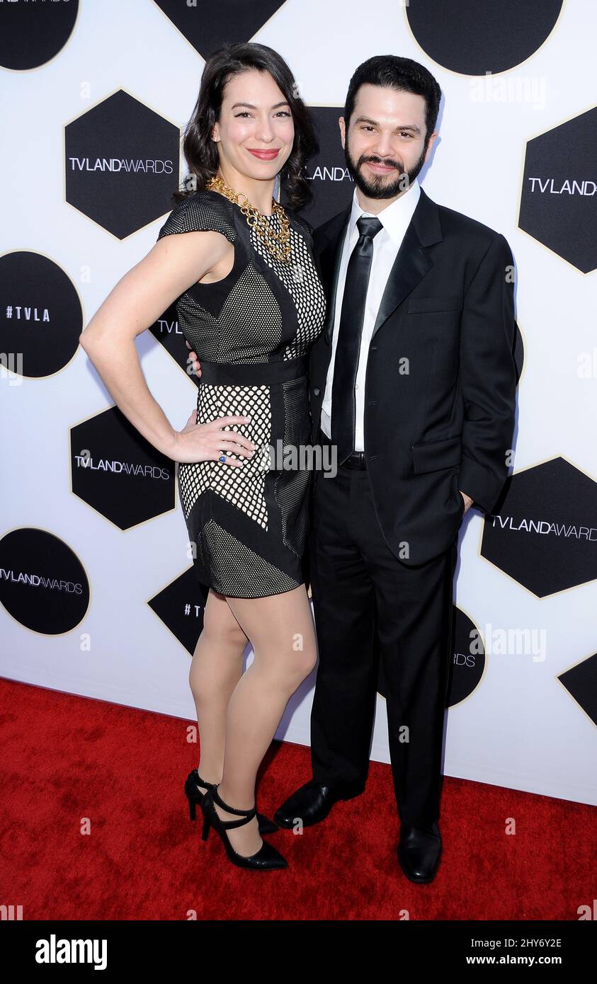 Samm Levine Girlfriend