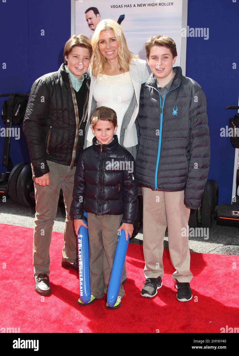 Aviva Drescher attending the "Paul Blart: Mall Cop 2" held at the AMC ...