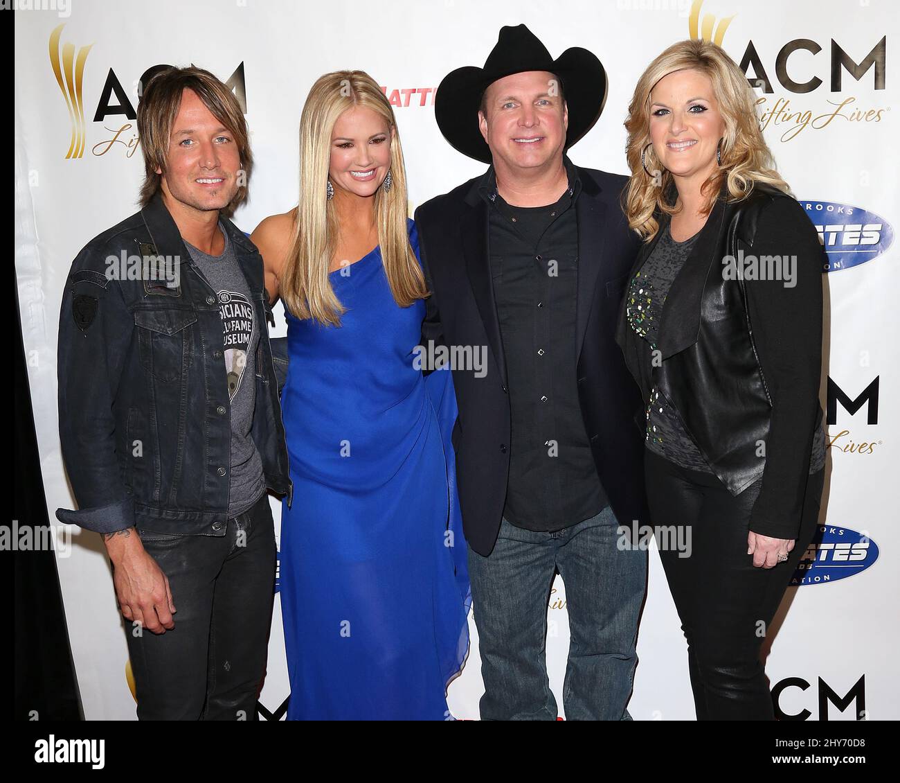 Keith Urban,Nancy O'Dell,Garth Brooks,Trisha Yearwood attending the ACM ...