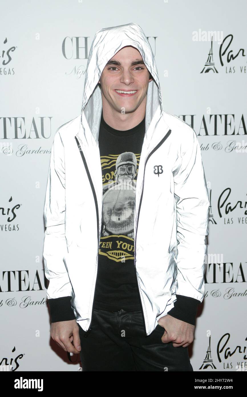 RJ Mitte Performs DJ Set at Official Wizard World After Party, Chateau ...