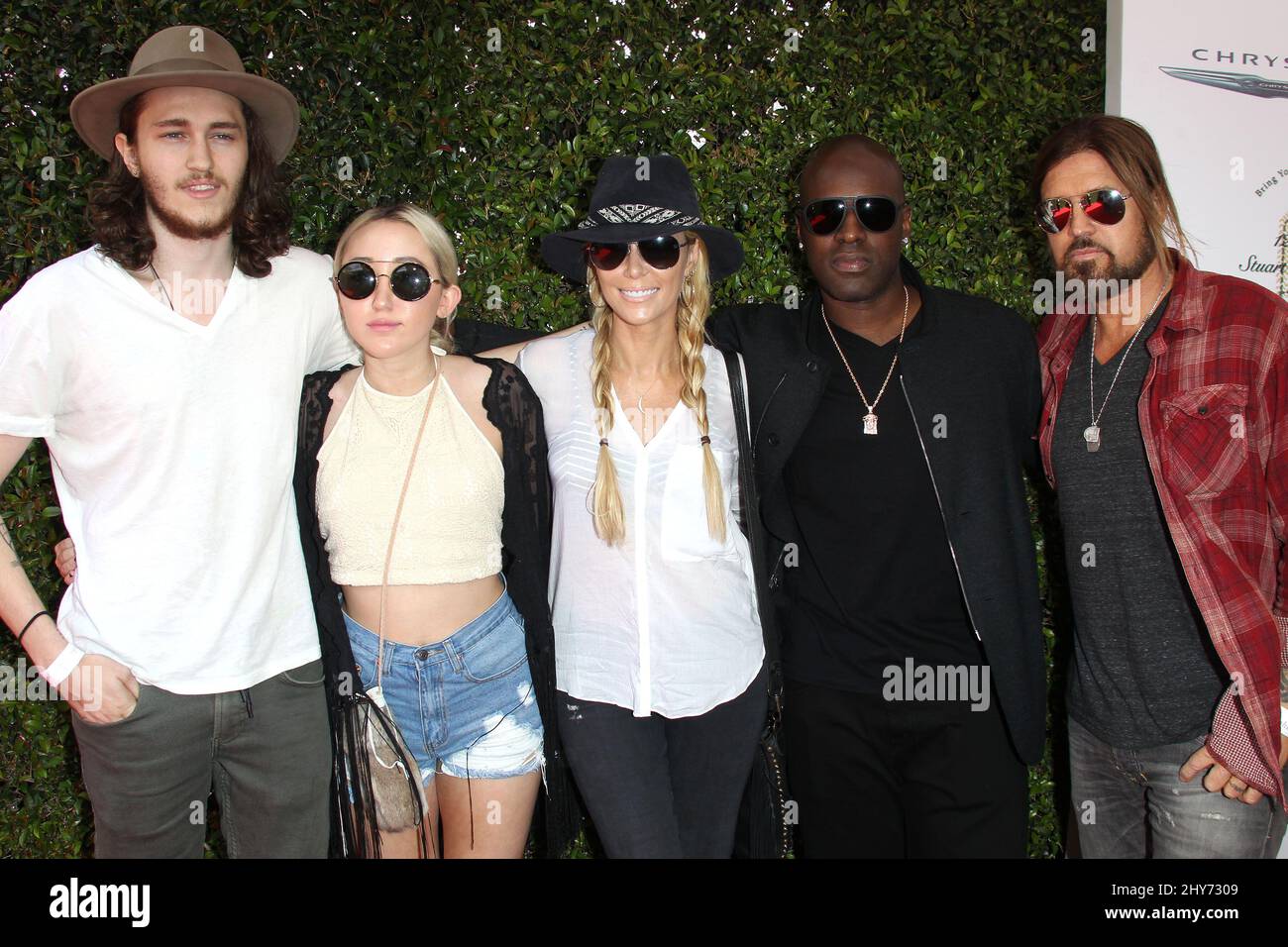 Braison cyrus and noah cyrus hi-res stock photography and images - Alamy