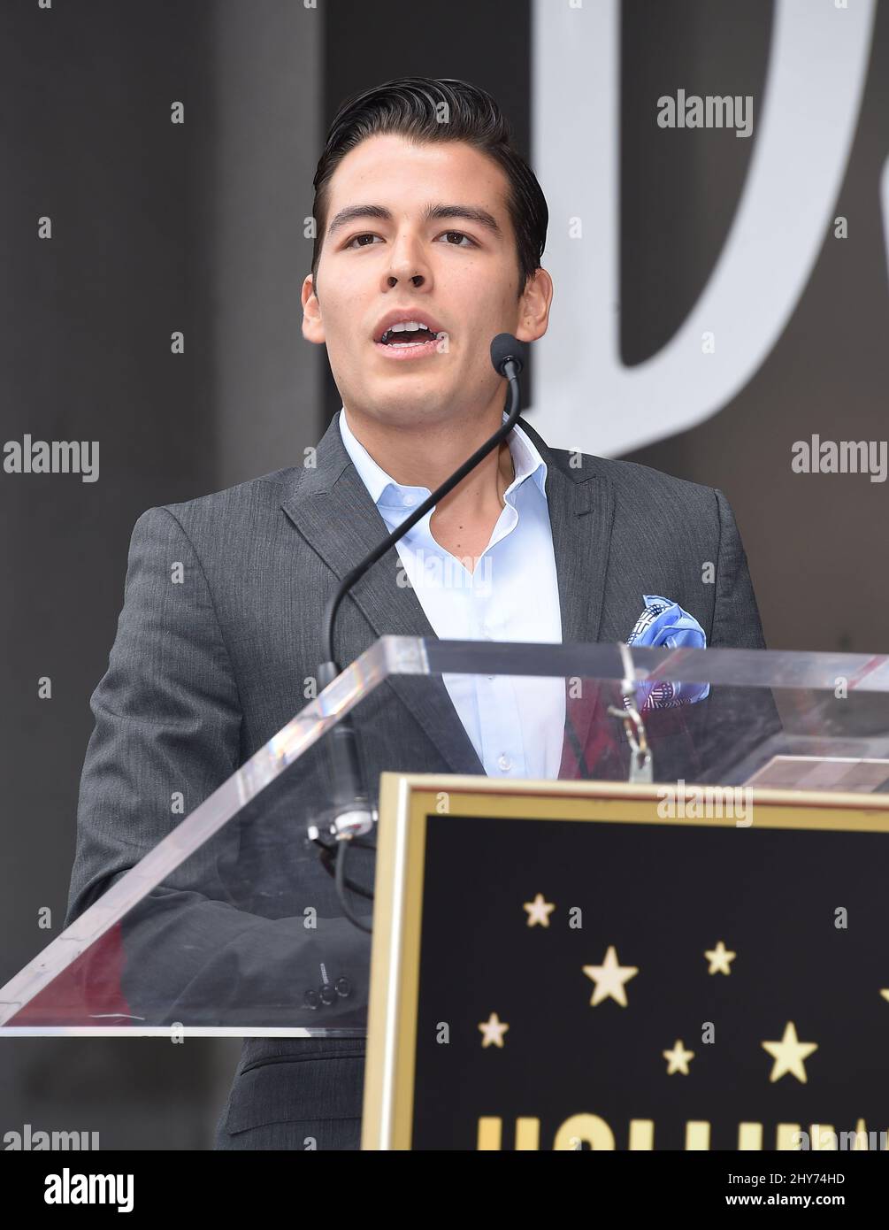 Sofía vergara and manolo gonzalez hi-res stock photography and images ...