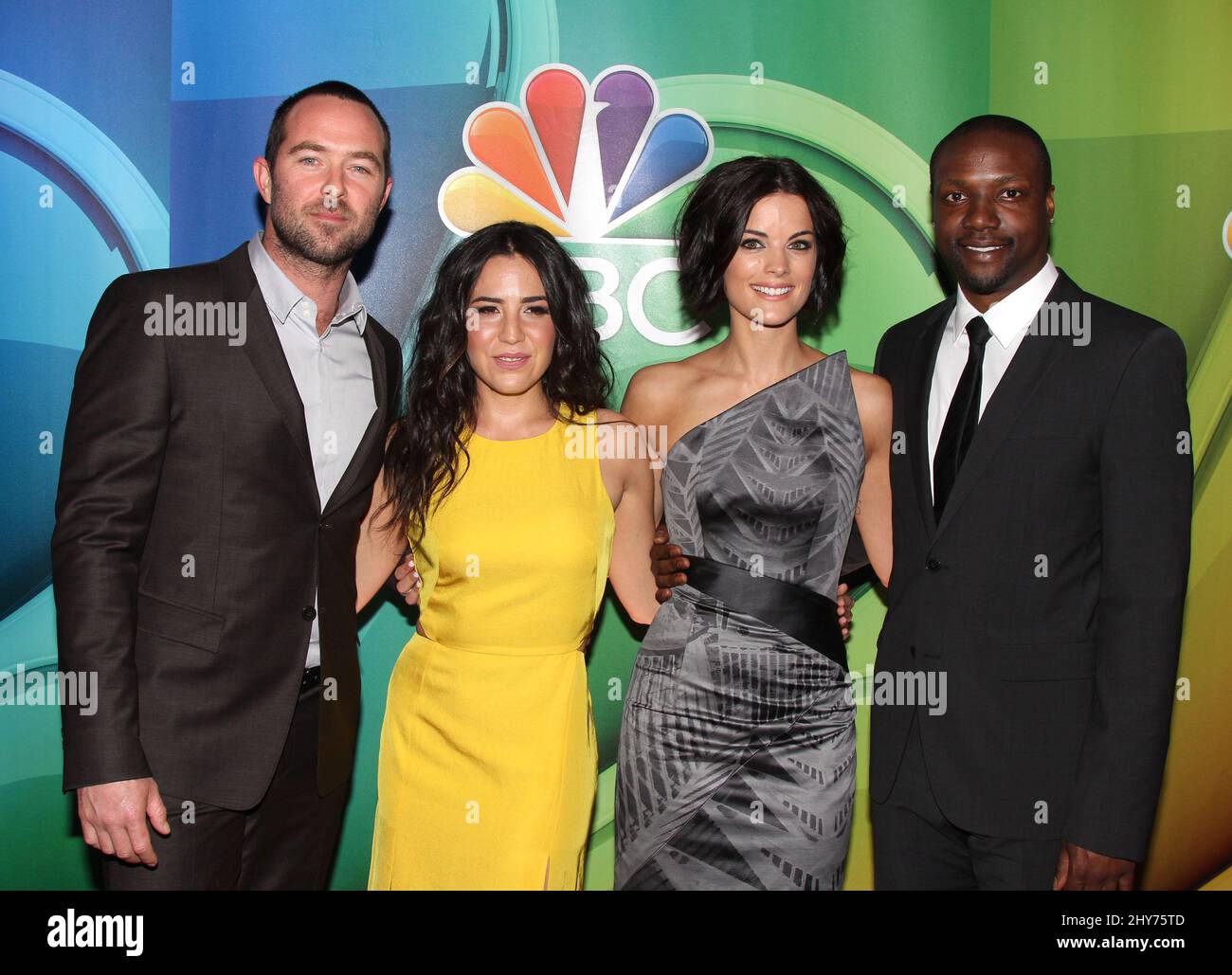 Sullivan Stapleton, Audrey Esparza, Jaimie Alexander, Rob Brown ...