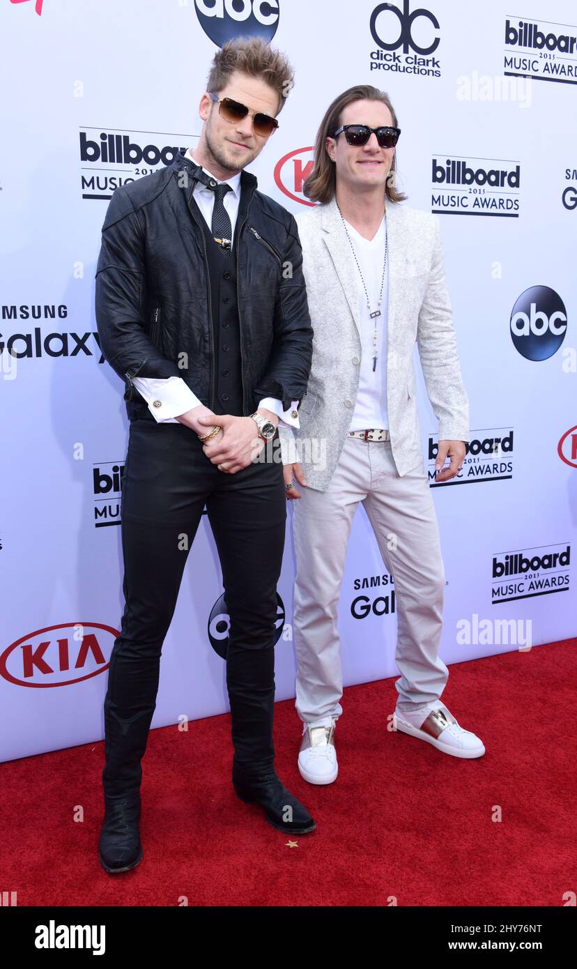 Florida Georgia Line arriving at the 2015 Billboard Music Awards held ...