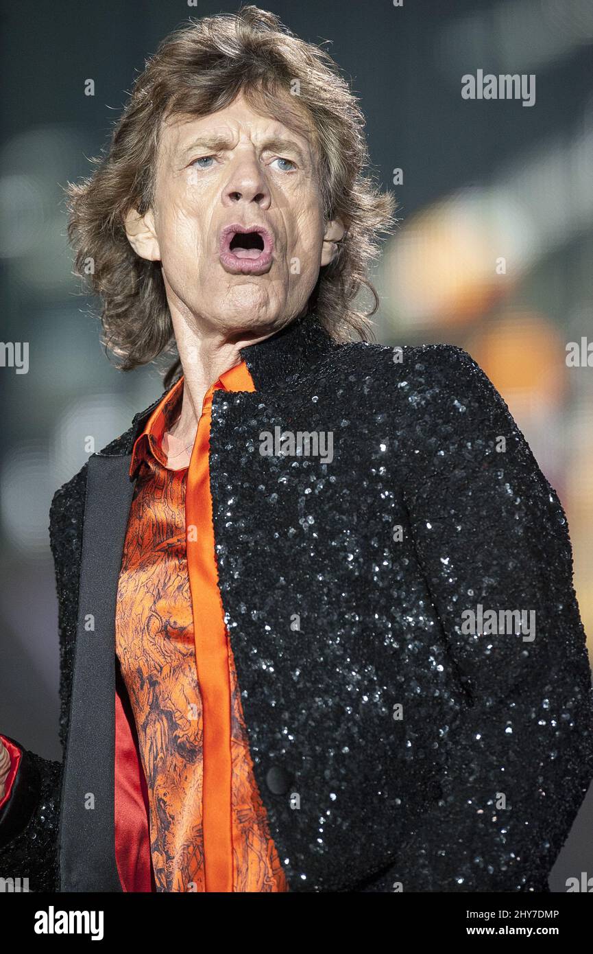 Mick Jagger performs during The Rolling Stones 2015 Zip Code tour ...