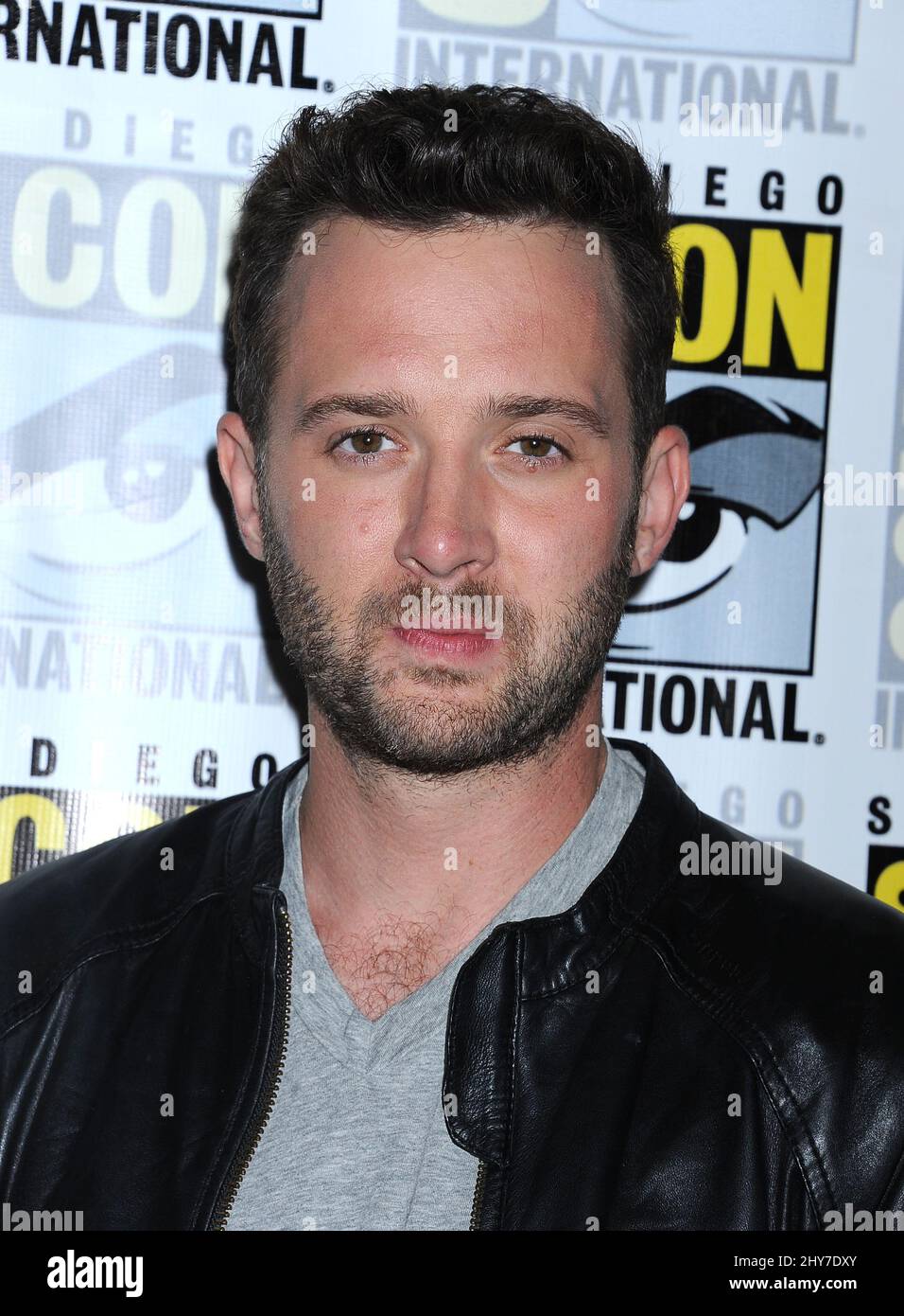Eddie Kaye Thomas arriving as CBS presents the cast of "Scorpion" at ...