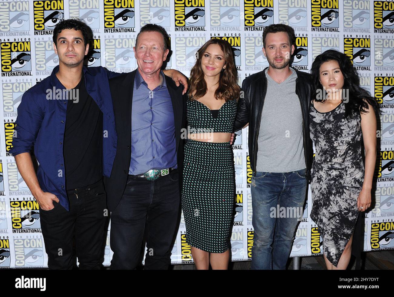Elyes Gabel, Robert Patrick, Katharine McPhee, Eddie Kaye Thomas ...