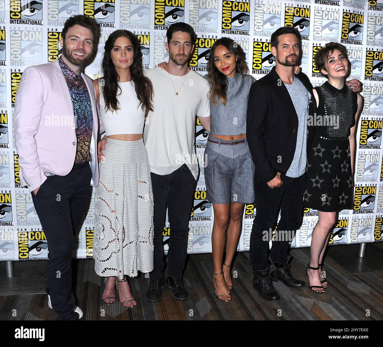 Iddo goldberg as wgn america presents cast members hi-res stock ...