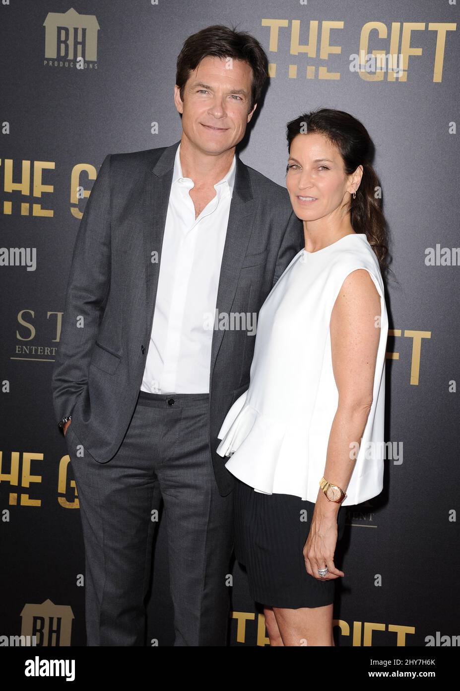 Jason Bateman, Amanda Anka attends the "The Gift" Los Angeles Premiere ...