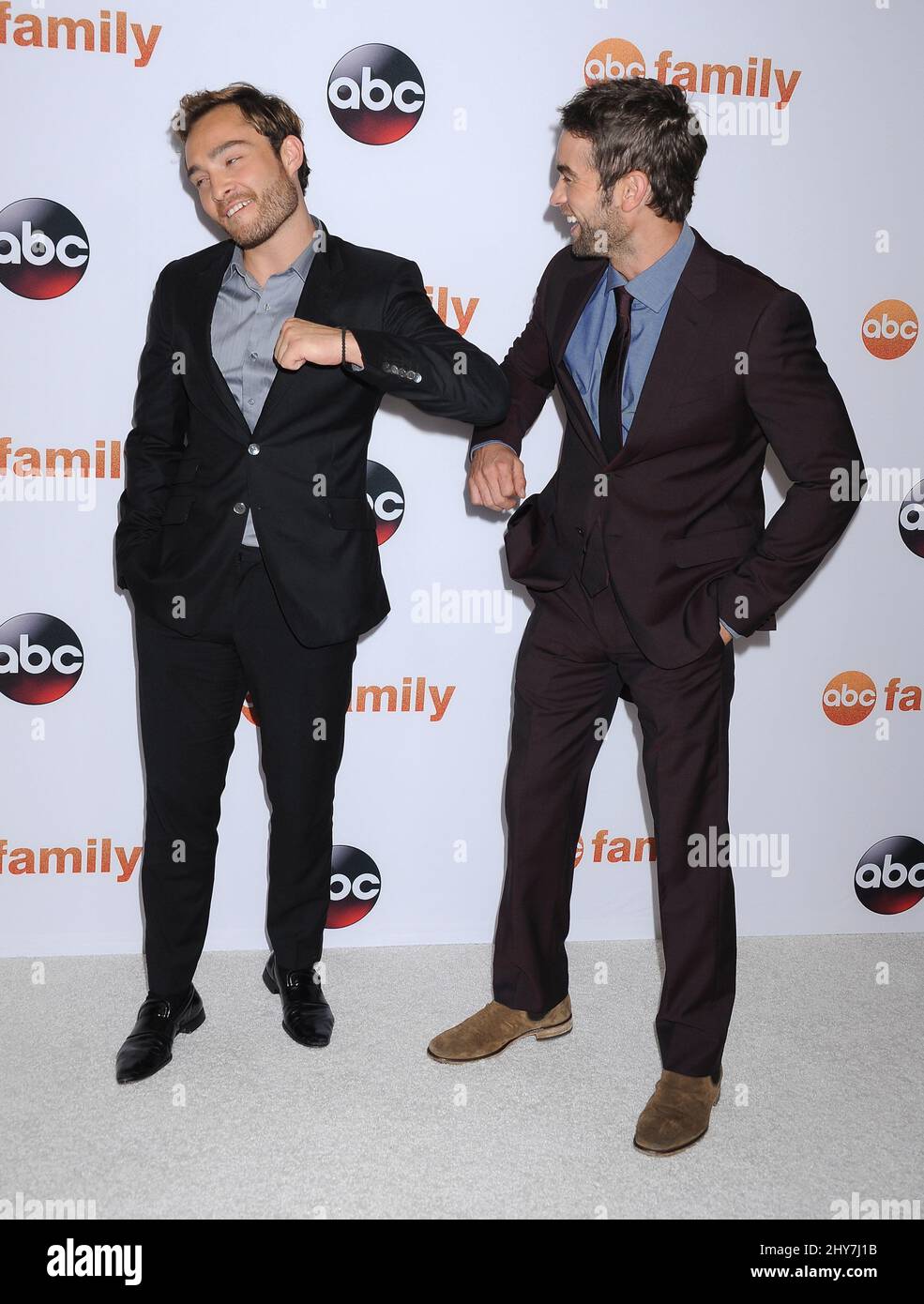 Ed westwick chace crawford hi-res stock photography and images - Alamy