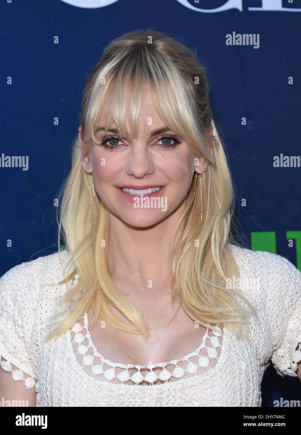 Anna Faris attending the CBS, The CW and Showtime Summer TCA press tour ...