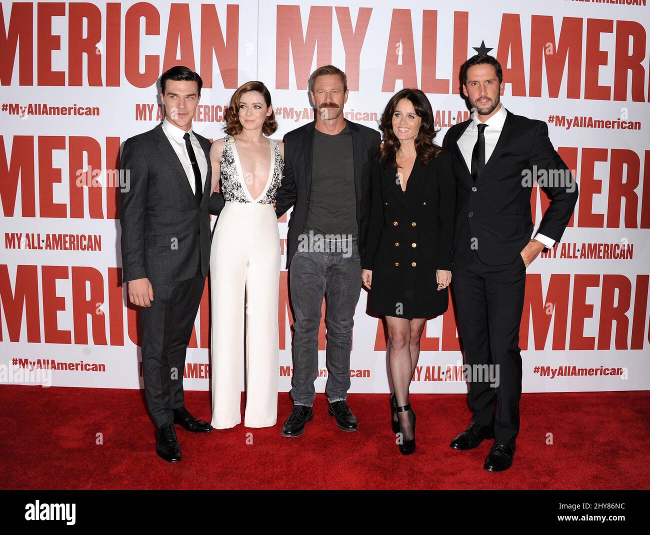 Finn Wittrock, Sarah Bolger, Aaron Eckhart, Robin Tunney, Juston Street ...