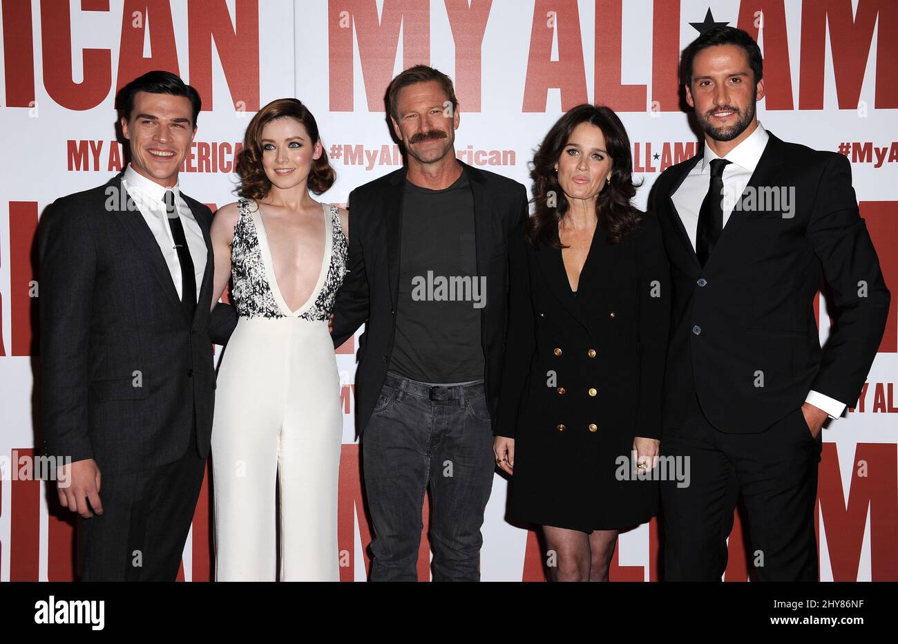 Finn Wittrock, Sarah Bolger, Aaron Eckhart, Robin Tunney, Juston Street ...