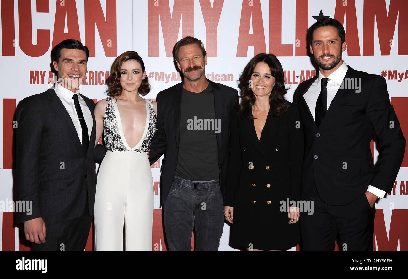 Finn Wittrock, Sarah Bolger, Aaron Eckhart, Robin Tunney, Juston Street ...