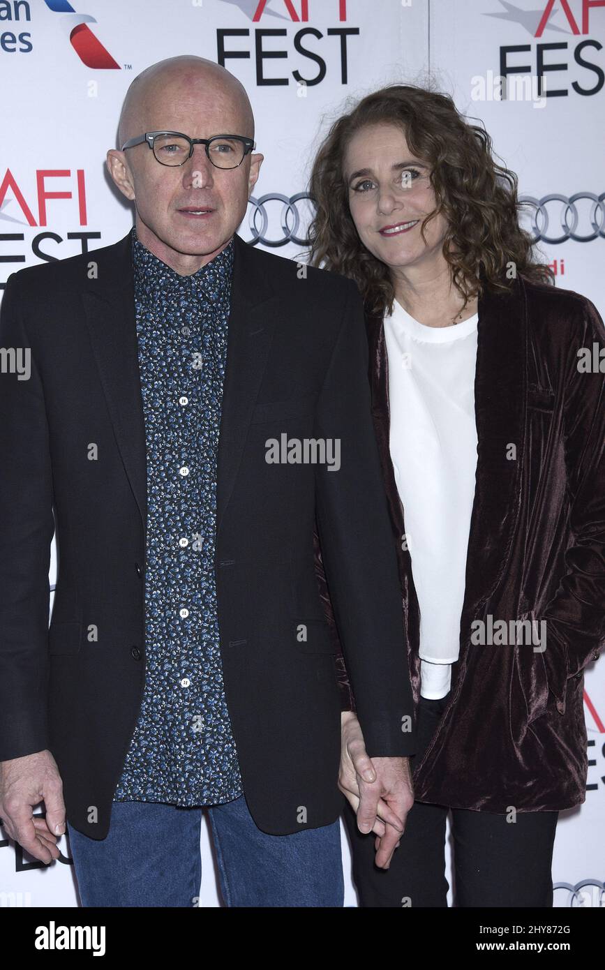 Debra winger and arliss howard hi-res stock photography and images - Alamy