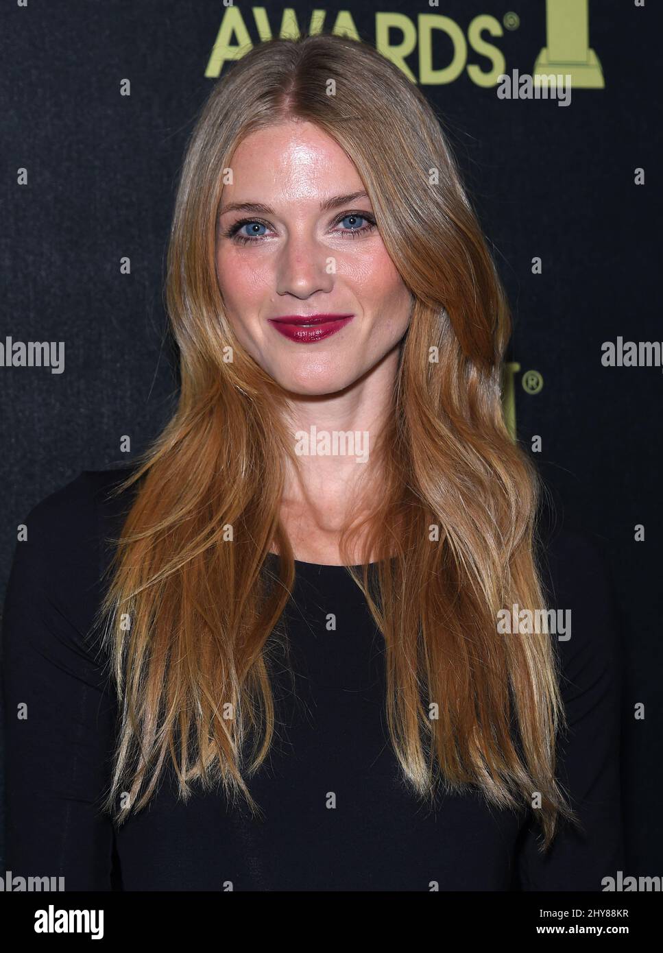 Winter Ave Zoli Tall