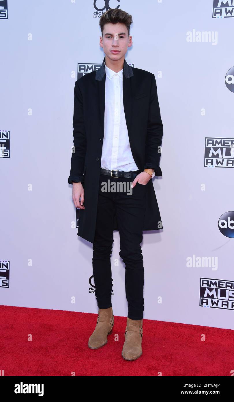 Julius De Boer Blue Ivy