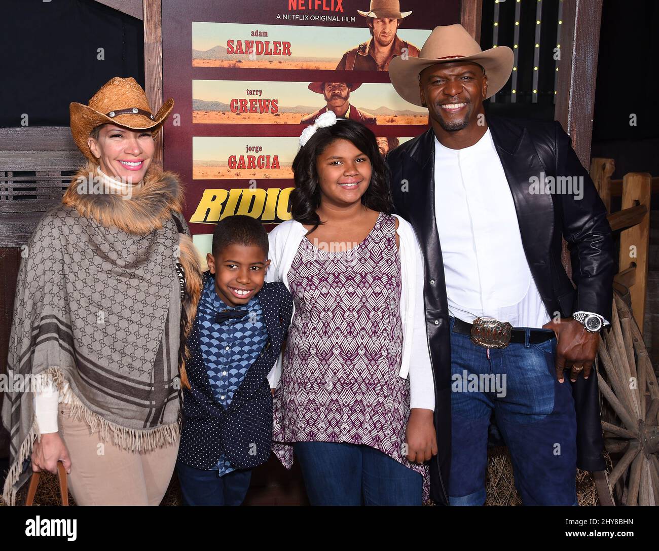 Amc universal citywalk stadium 19 hi-res stock photography and images ...