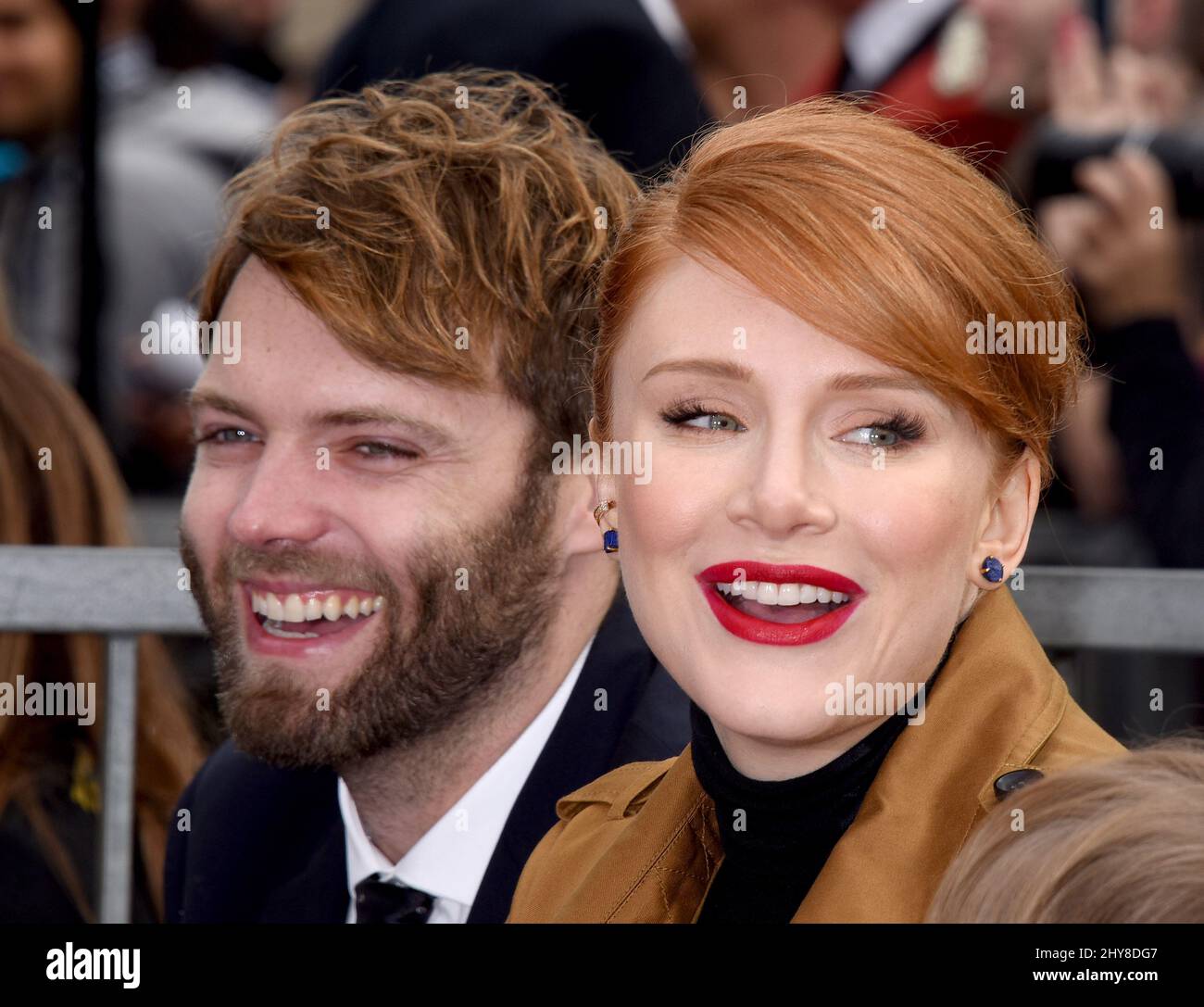 Bryce Dallas Howard and Seth Gabel attending the ceremony honouring Ron Howard with his 2nd star ...