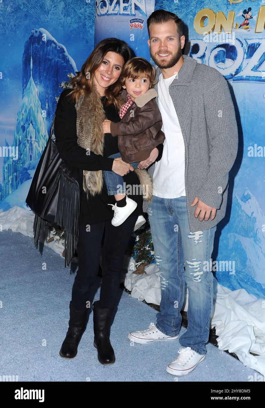 Jamie-Lynn Sigler, Cutter Dykstra, son Beau attending Disney On Ice ...