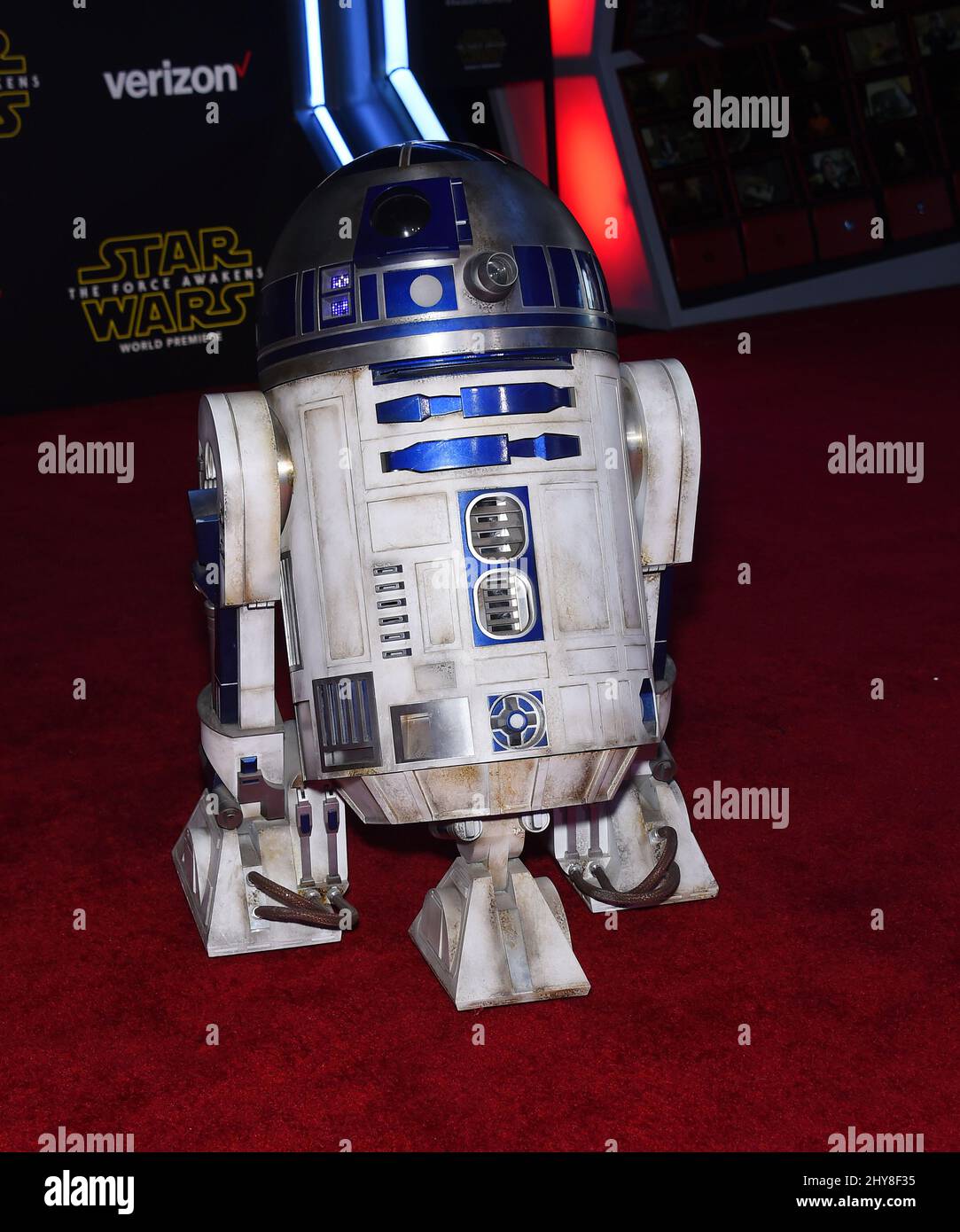 R2d2 attending star wars hi-res stock photography and images - Alamy
