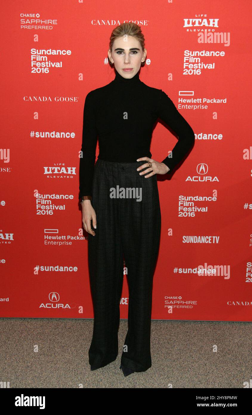Zosia mamet with dog hi-res stock photography and images - Alamy