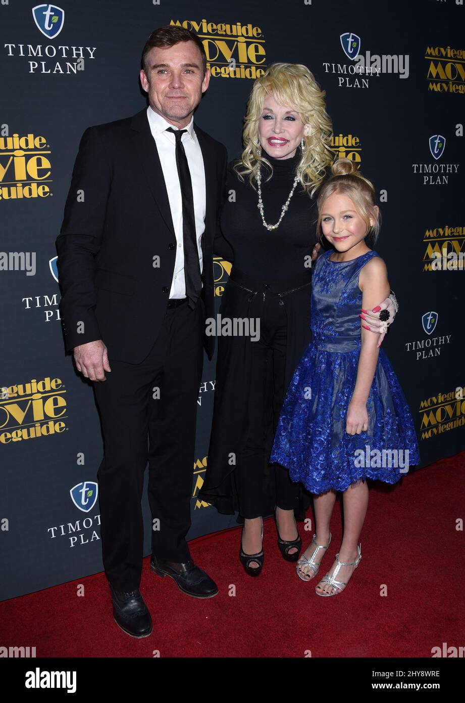 Ricky Schroder, Dolly Parton and Alivia Lyn Lind attending the 24th ...