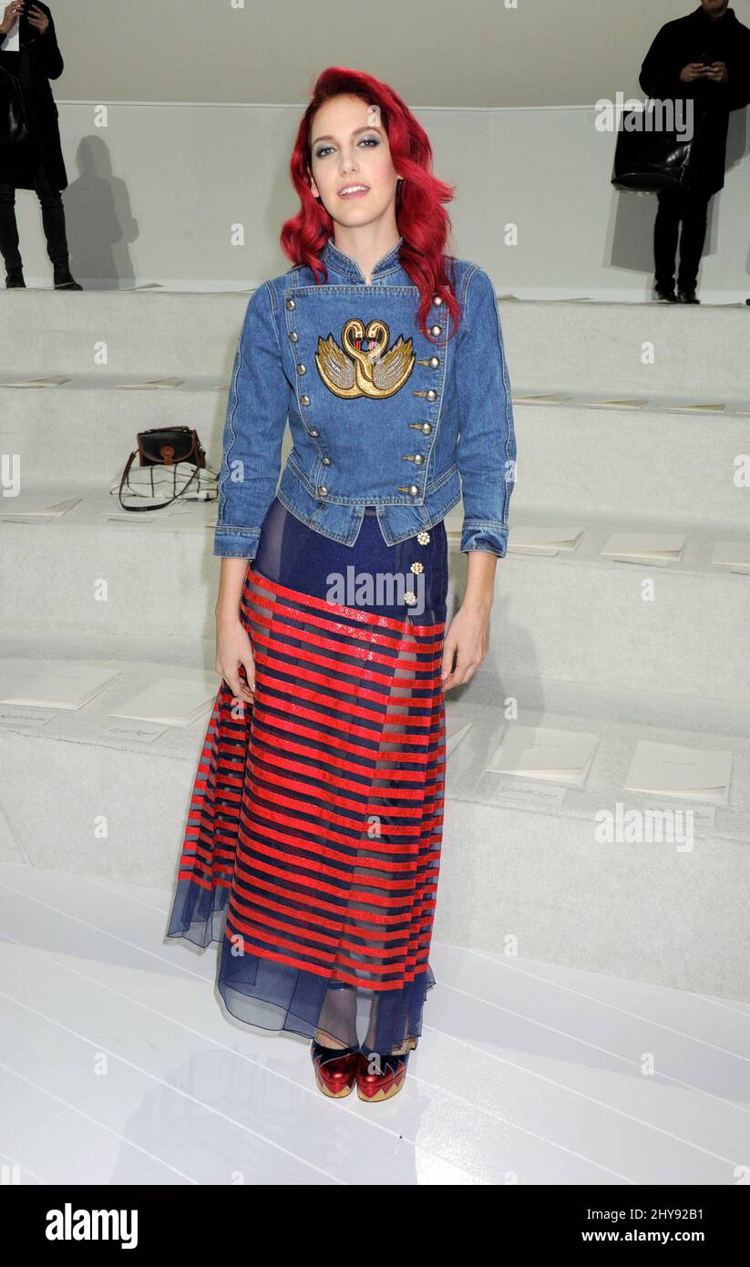 Lizzie Plapinger attending the Marc Jacobs Fall 2016 Collection held ...