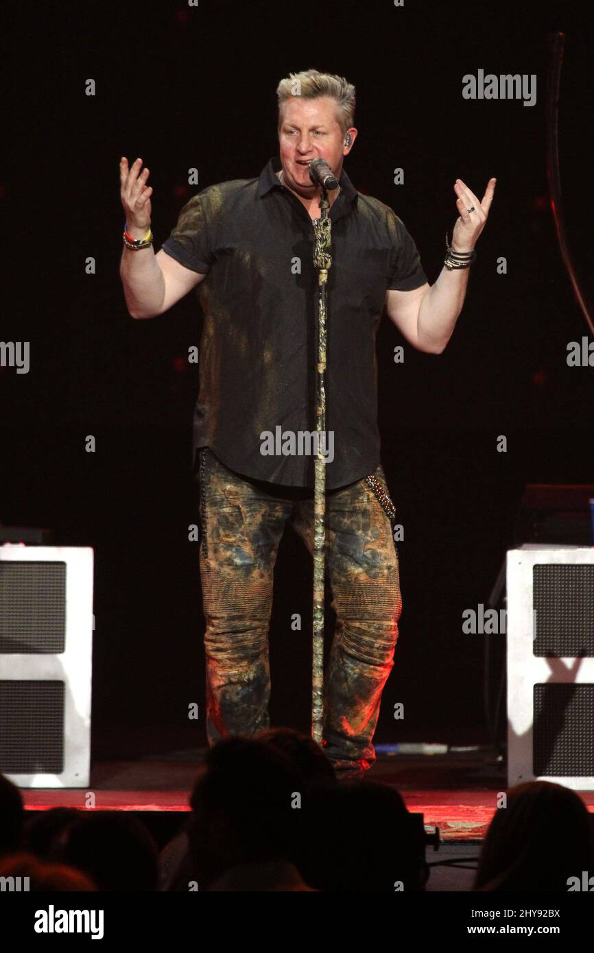 Gary LeVox of Rascal Flatts performs at the Rascal Flatts Rhythm ...