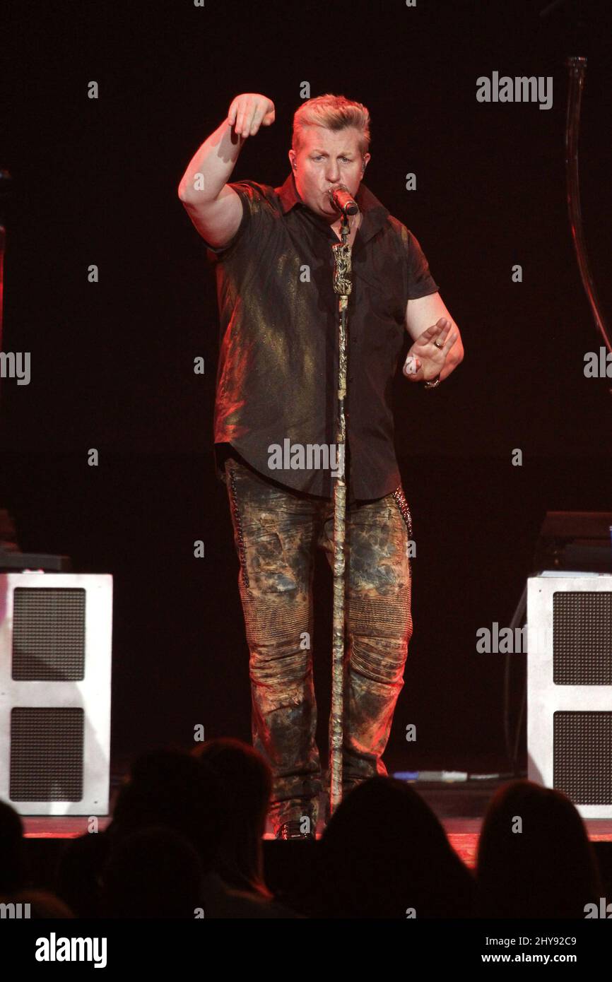 Gary LeVox of Rascal Flatts performs at the Rascal Flatts Rhythm ...
