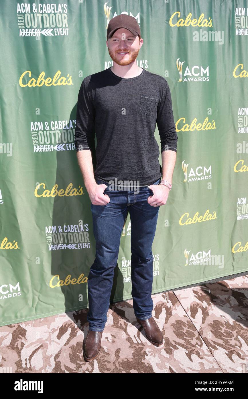 Eric Paslay attending Cabela's Celebrity Tic-Tac-Toe Archery Tournament ...