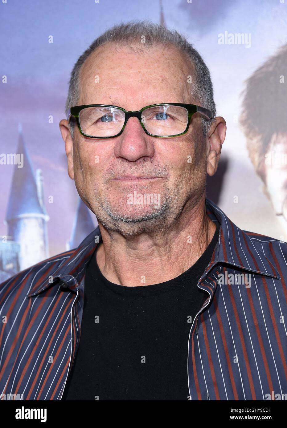 Ed o'neill portrait hi-res stock photography and images - Alamy