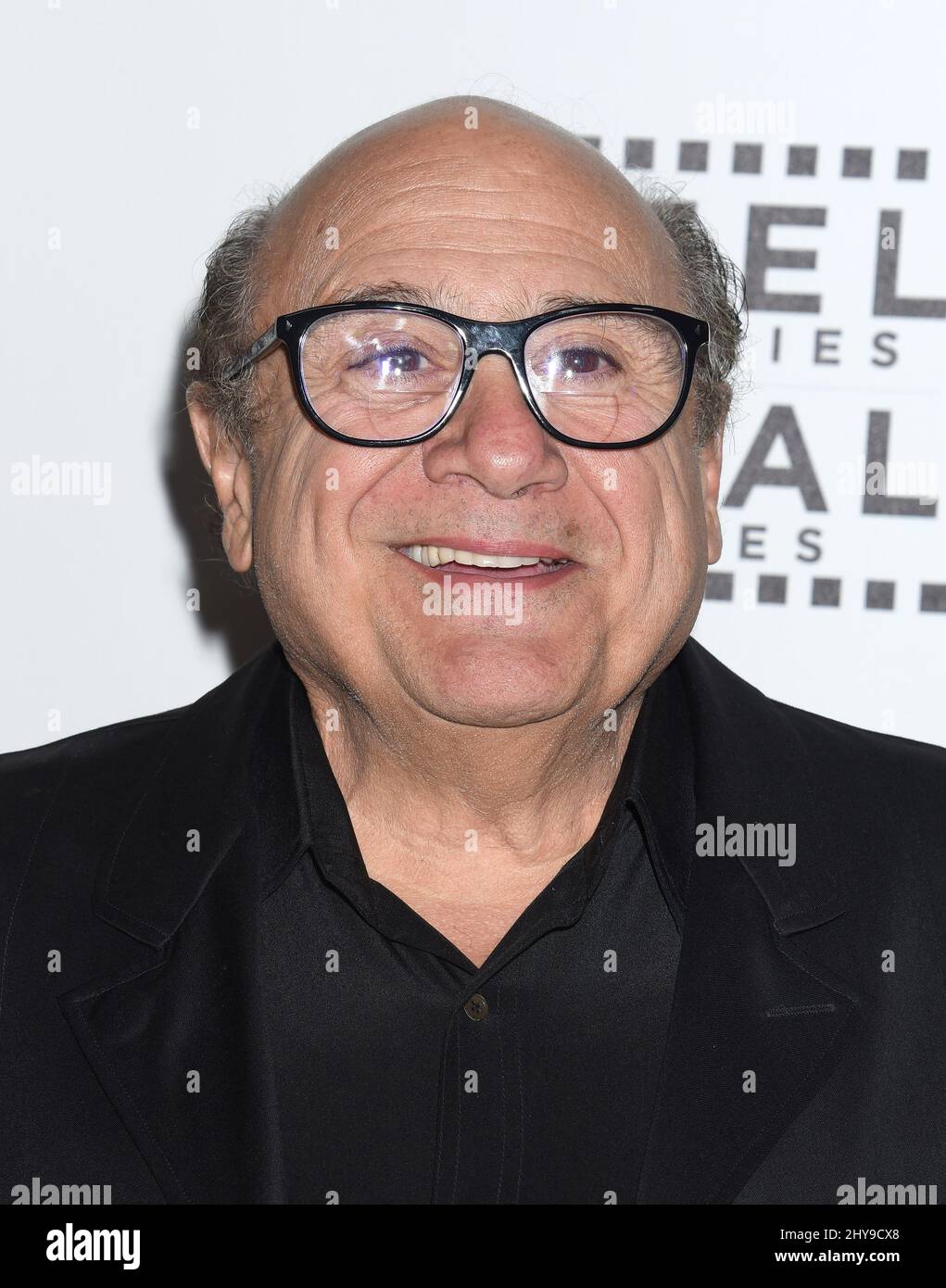 Danny DeVito arrives at the 5th Annual Reel Stories, Real Lives Benefit ...