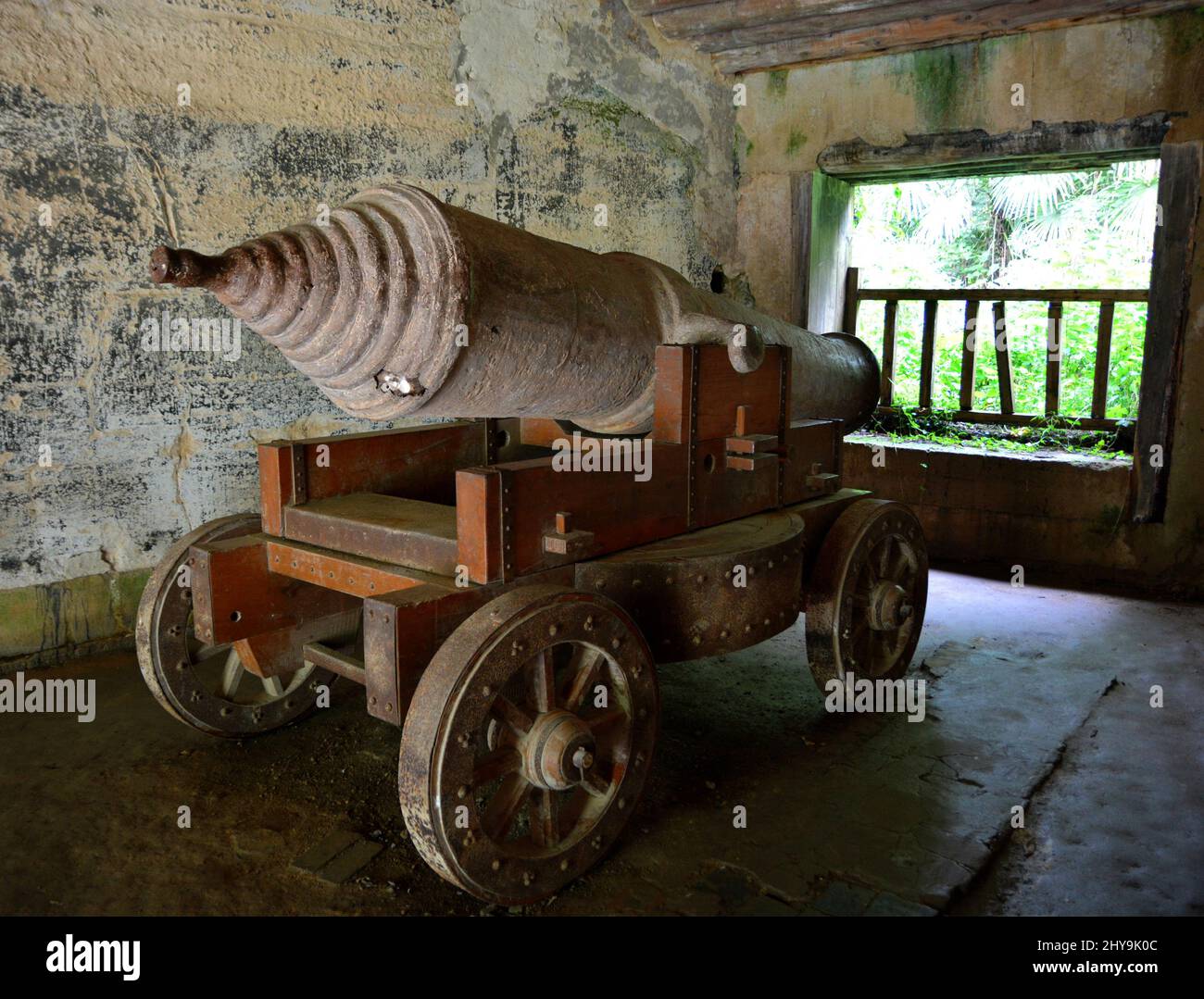 Old dusty mortar in indoor Stock Photo - Alamy