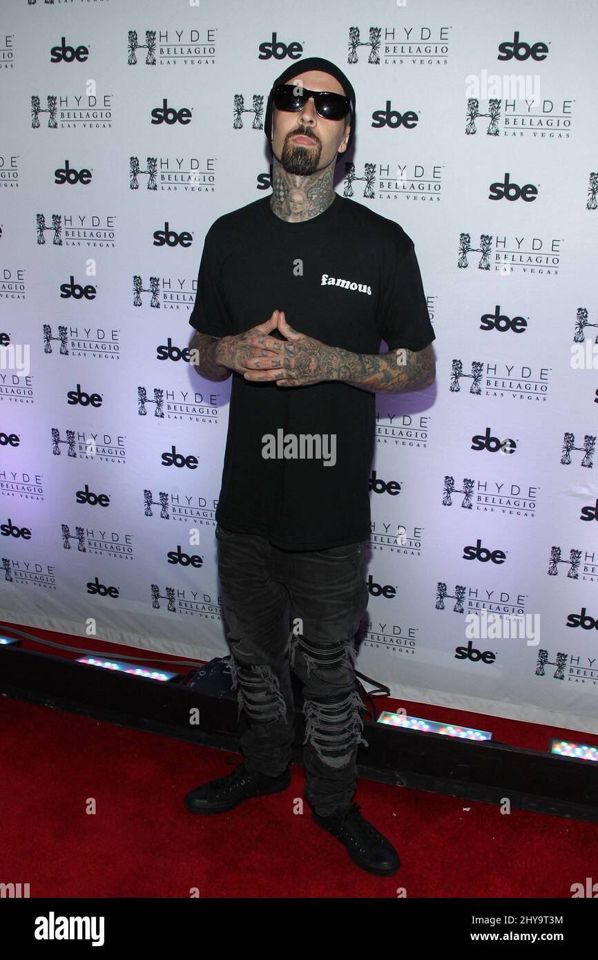 Travis Barker's final performance of his €œGive the Drummer Some ...