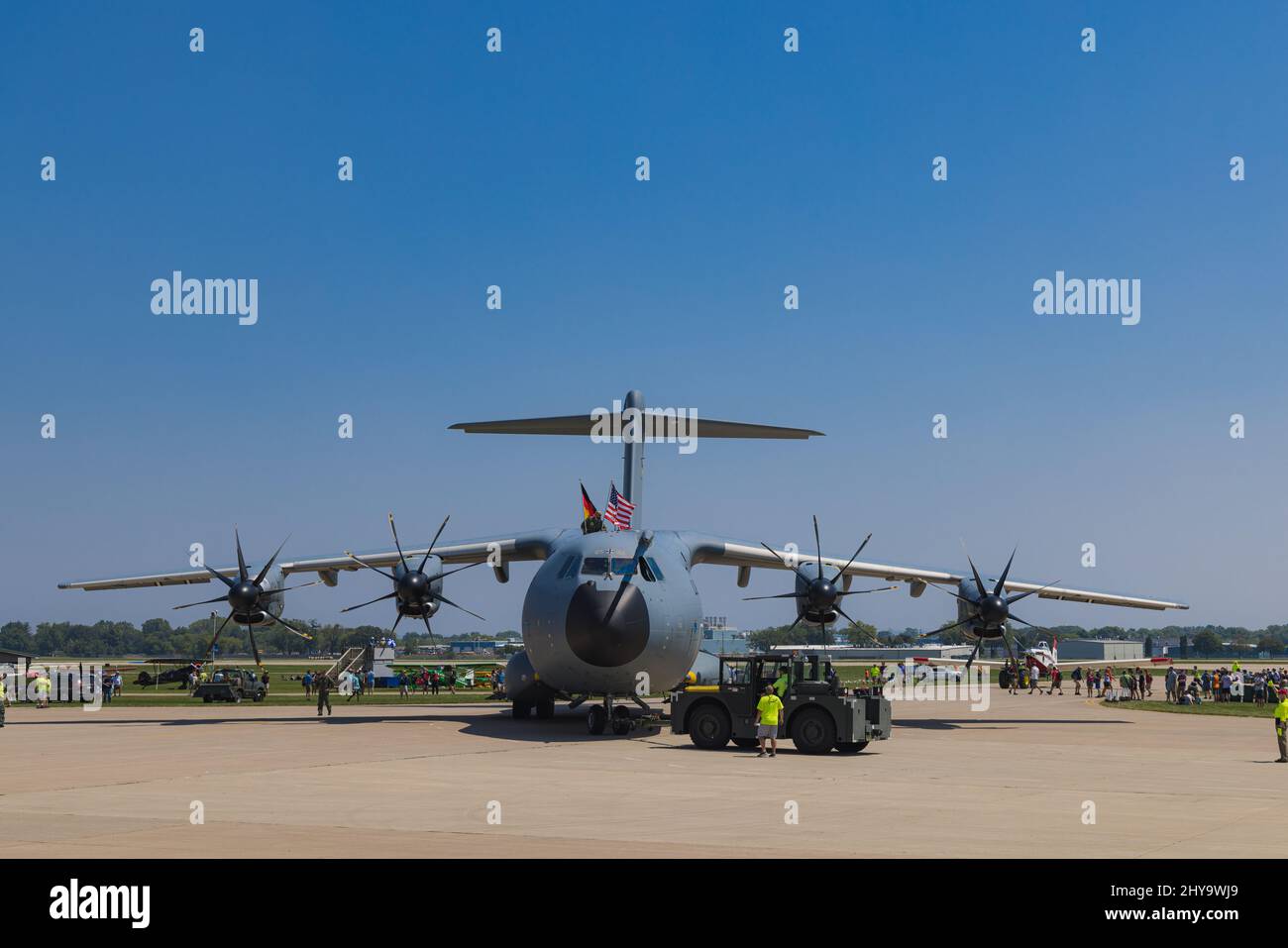 Ac 130 aircraft hi-res stock photography and images - Alamy