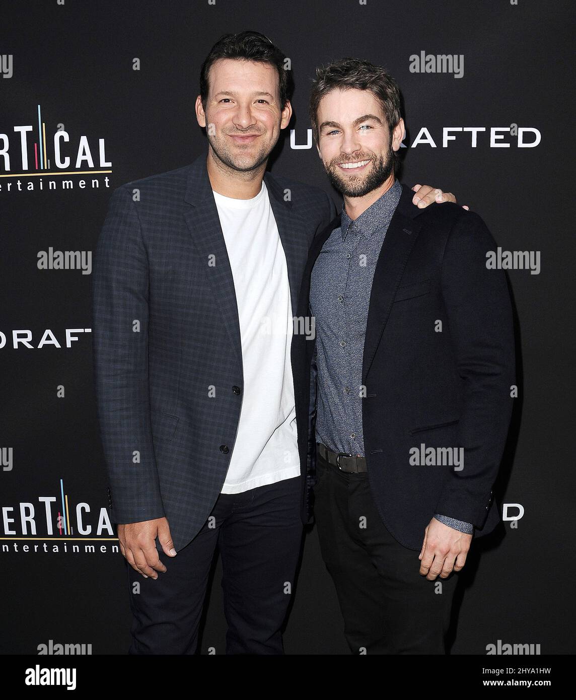 Anna Kendrick And Chace Crawford Kissing Scene