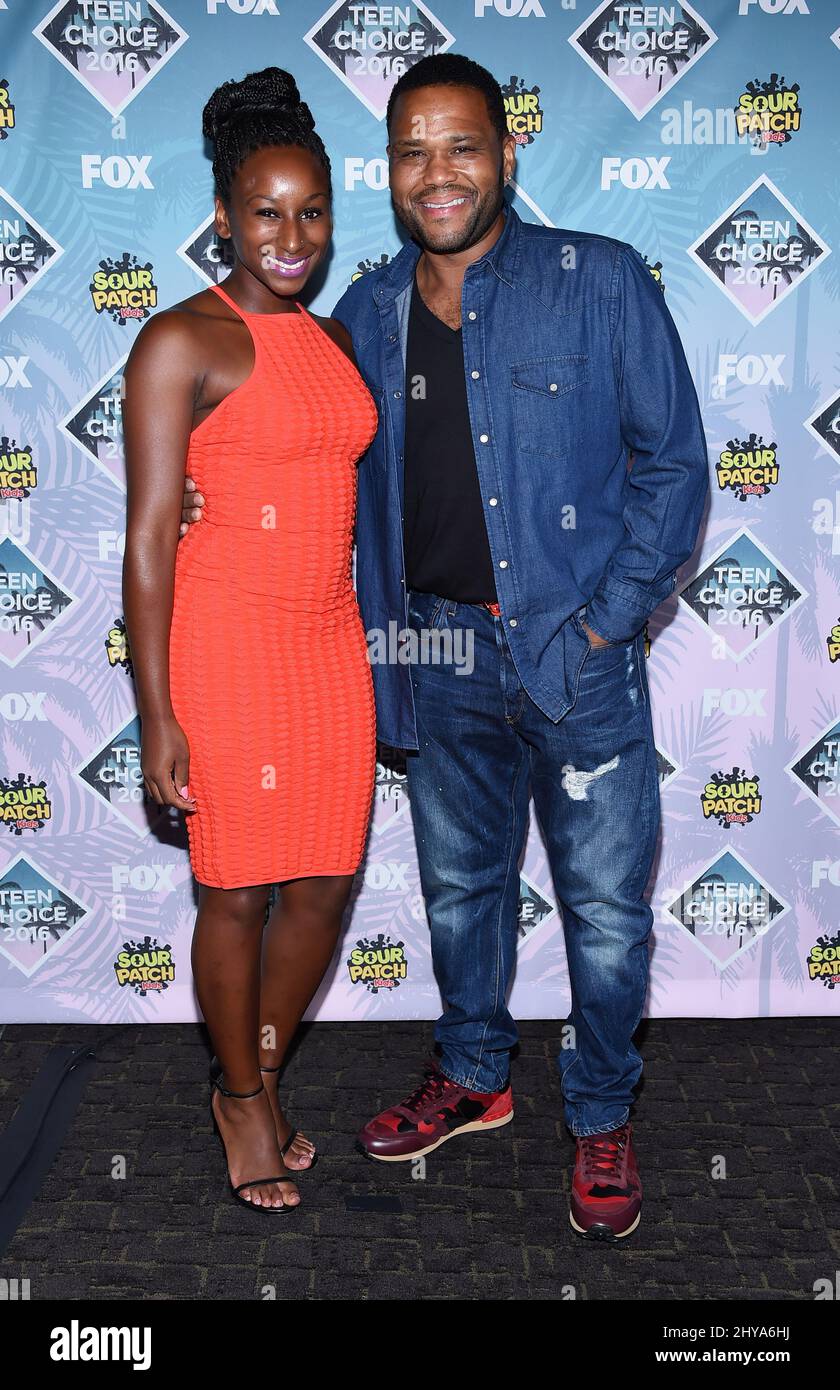 Kyra anderson hi-res stock photography and images - Alamy