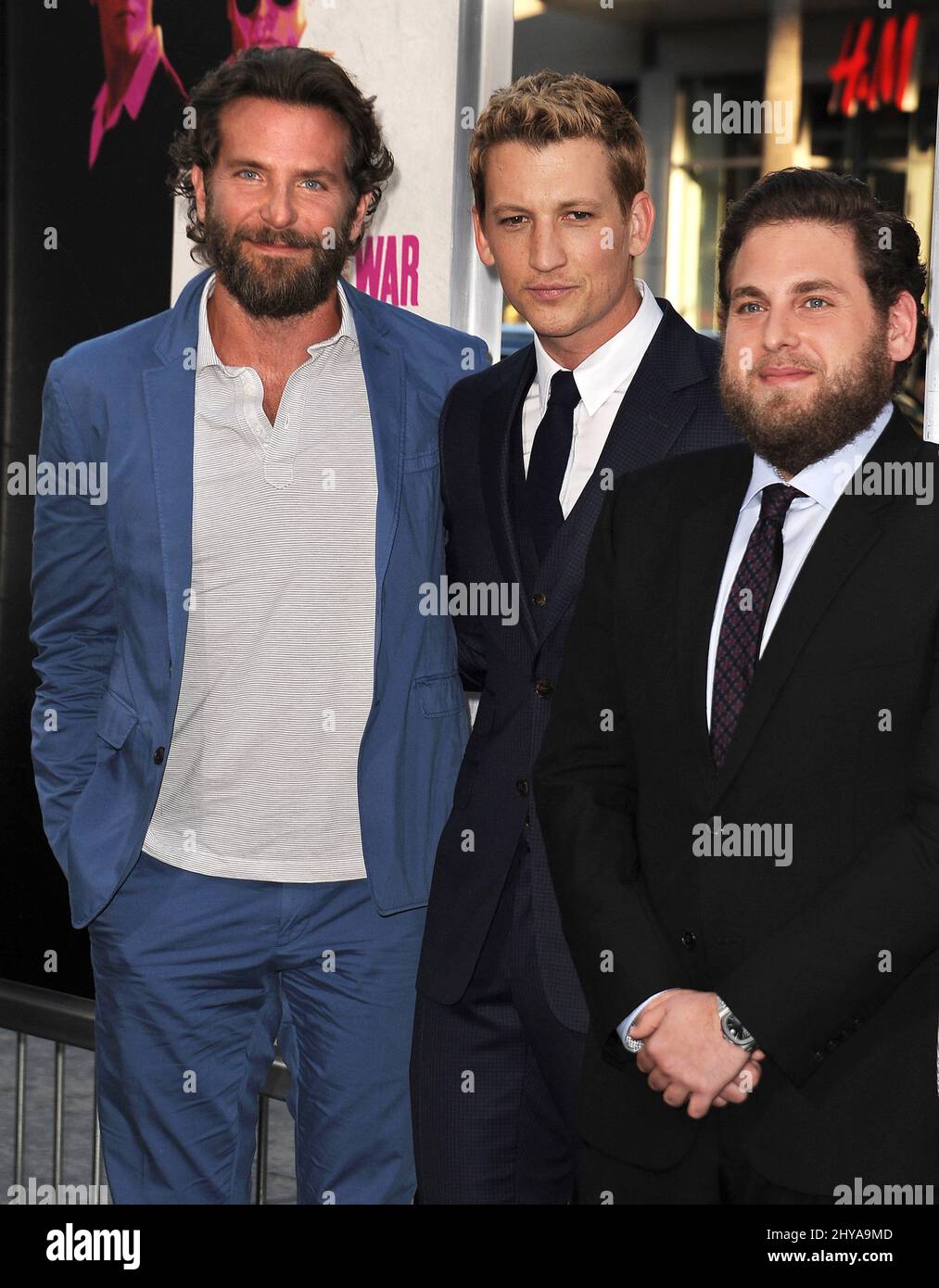 Jonah hill and bradley cooper High Resolution Stock Photography and ...